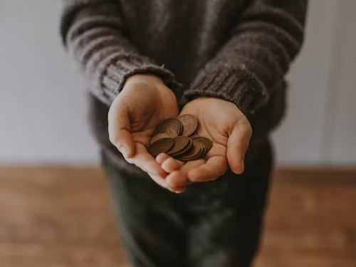 Identifying Traits of Greedy People – Growth by Colab
